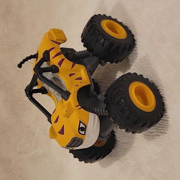 Nickelodeon | Toys | Nickelodeonblaze And The Monster Machines Stripes ...
